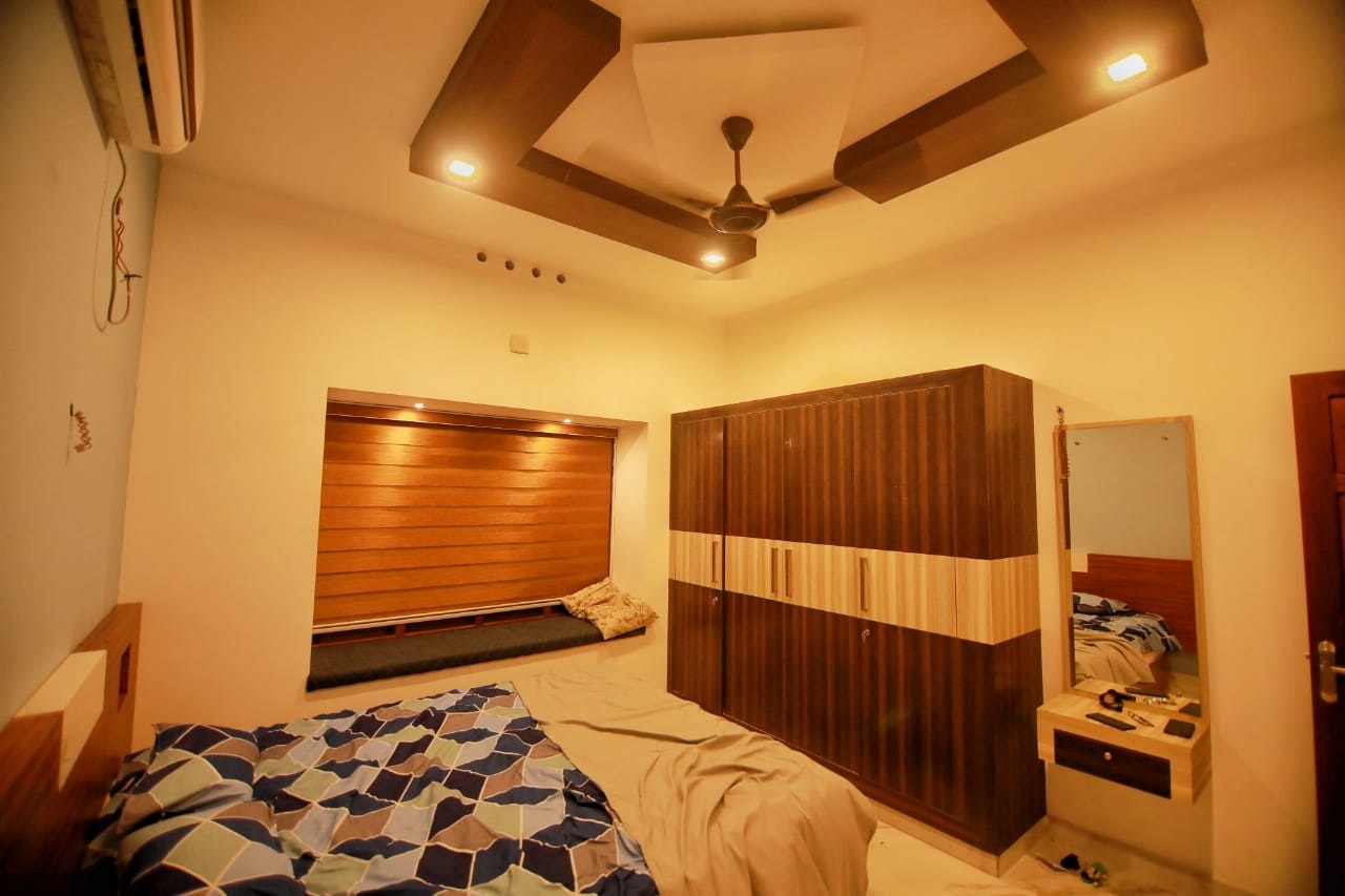 Mr.Akbar – Kousikam